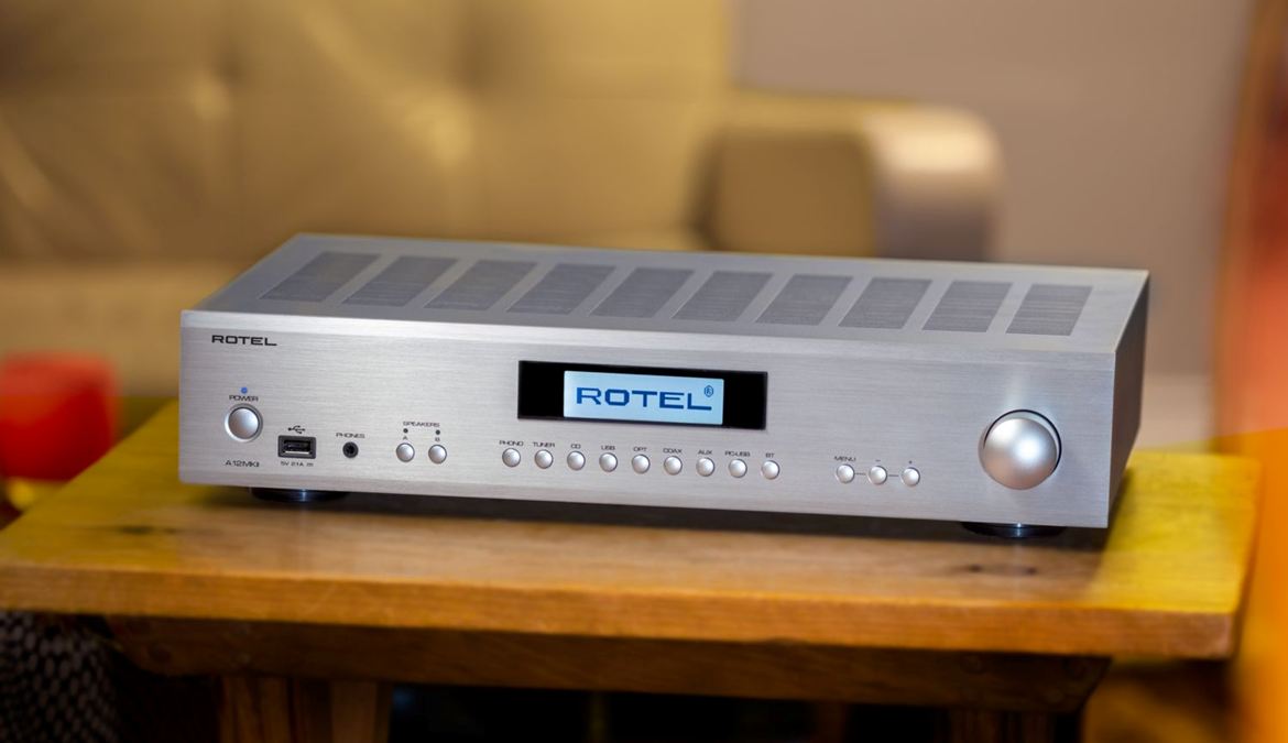 Rotel anuncia versões mkII dos modelos A12, CD14 e RCD-1572 ...